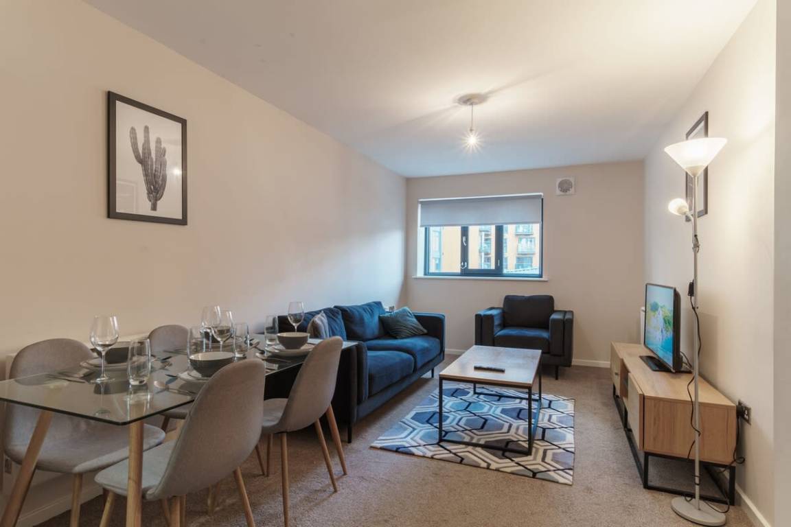 70 M² Apartment ∙ 2 Bedrooms ∙ 4 Guests - The Whitworth