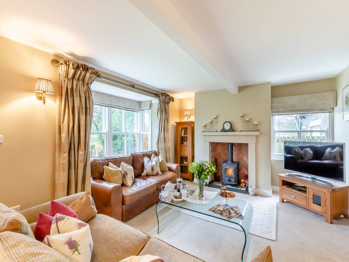 Cottage ∙ 2 Bedrooms ∙ 4 Guests - Settle