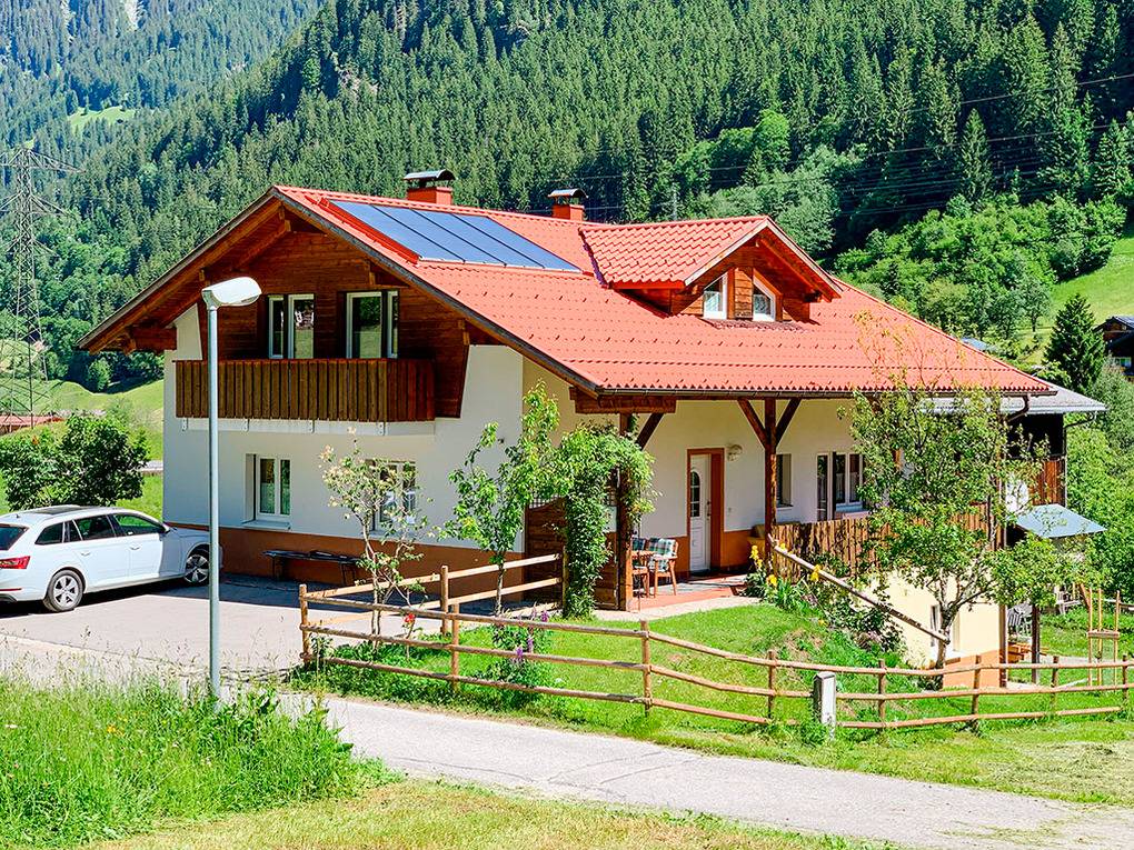 145 M² House ∙ 4 Bedrooms ∙ 10 Guests - Gaschurn