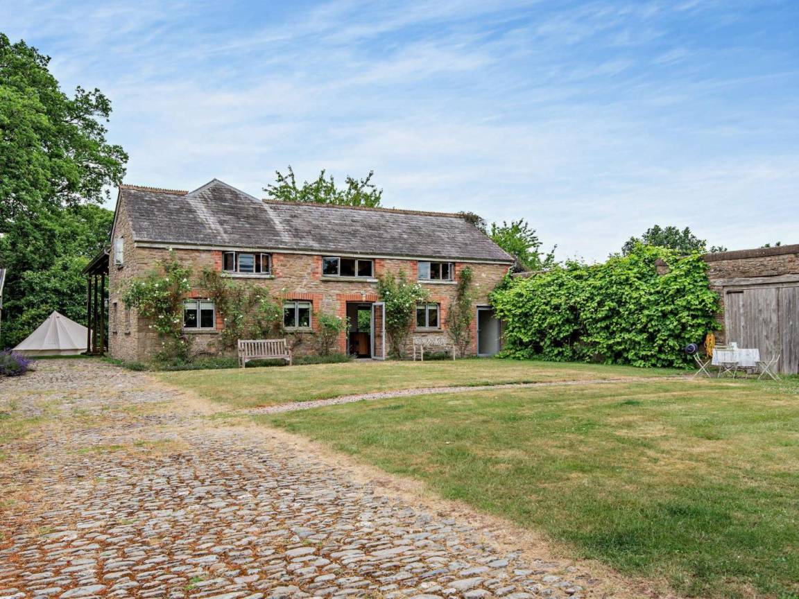 Cottage ∙ 3 Bedrooms ∙ 7 Guests - Hay-on-Wye