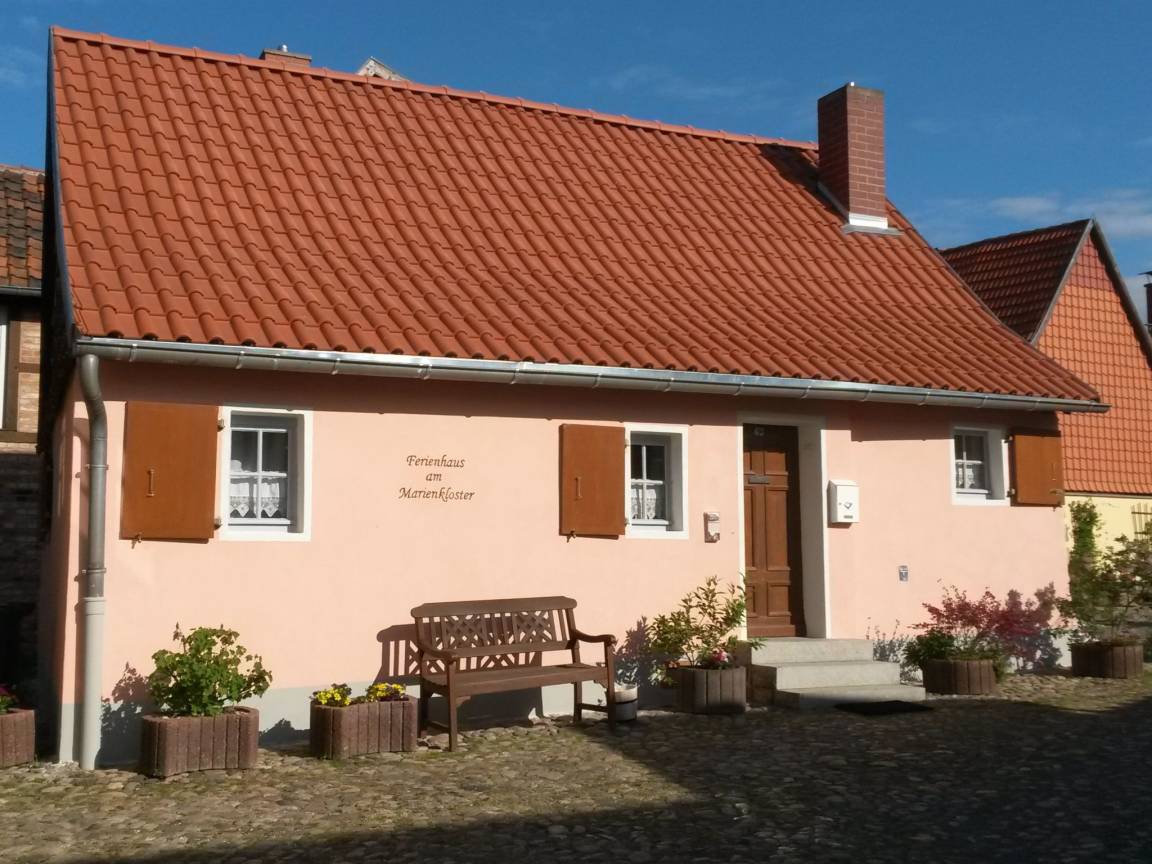 65 M² Ferienhaus ∙ 2 Schlafzimmer ∙ 4 Gäste - Quedlinburg