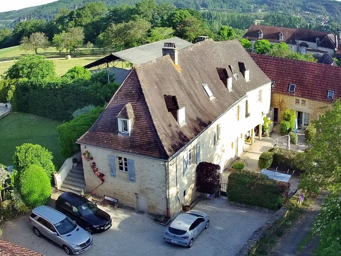 500 M² House ∙ 14 Bedrooms ∙ 30 Guests - Dordogne
