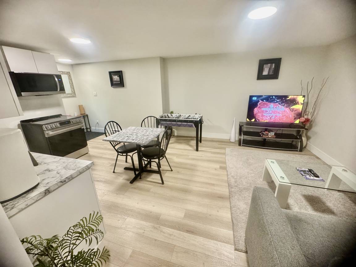 157 M² House ∙ 2 Bedrooms ∙ 3 Guests - Prince Edward Island