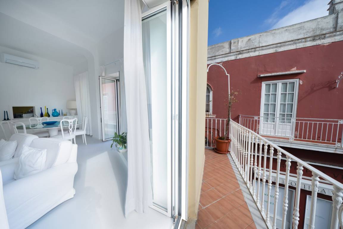 180 M² Ferienwohnung ∙ 4 Schlafzimmer ∙ 7 Gäste - Capri