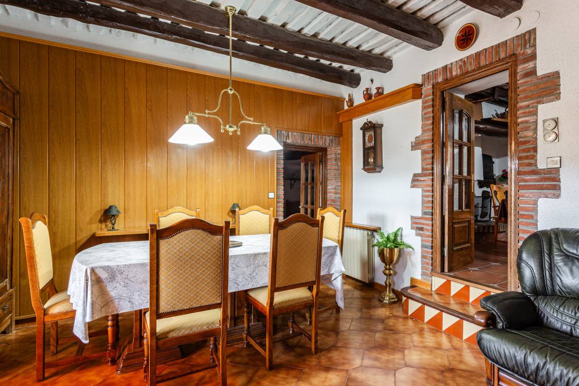 280 M² Villa Vacanza ∙ 4 Camere Da Letto ∙ 10 Ospiti - Tordera