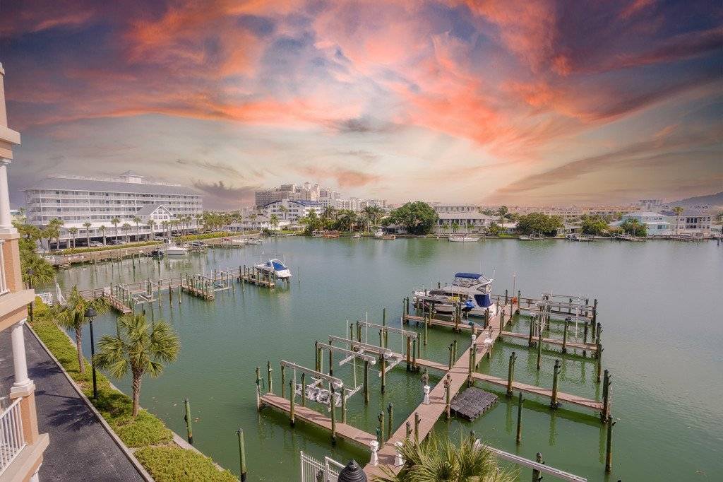 167 M² Condo ∙ 3 Bedrooms ∙ 6 Guests - Dunedin, FL
