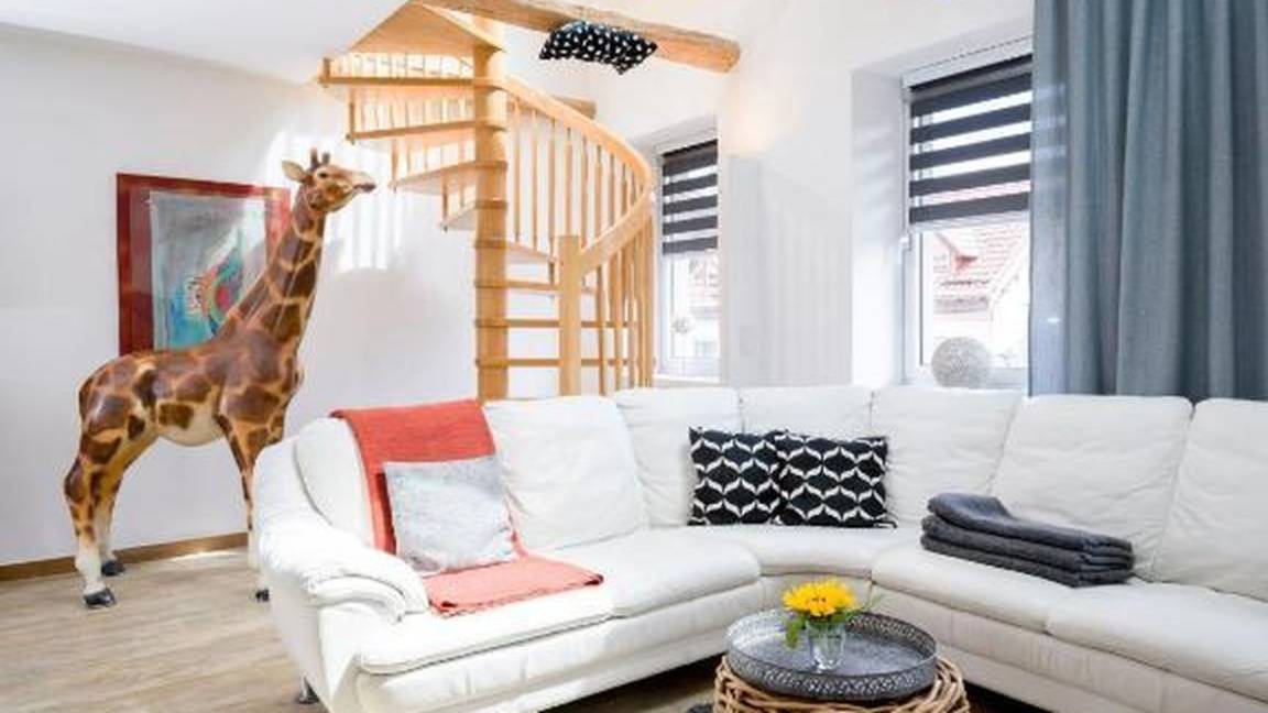 120 M² Ferienwohnung ∙ 1 Schlafzimmer ∙ 2 Gäste - Saarland