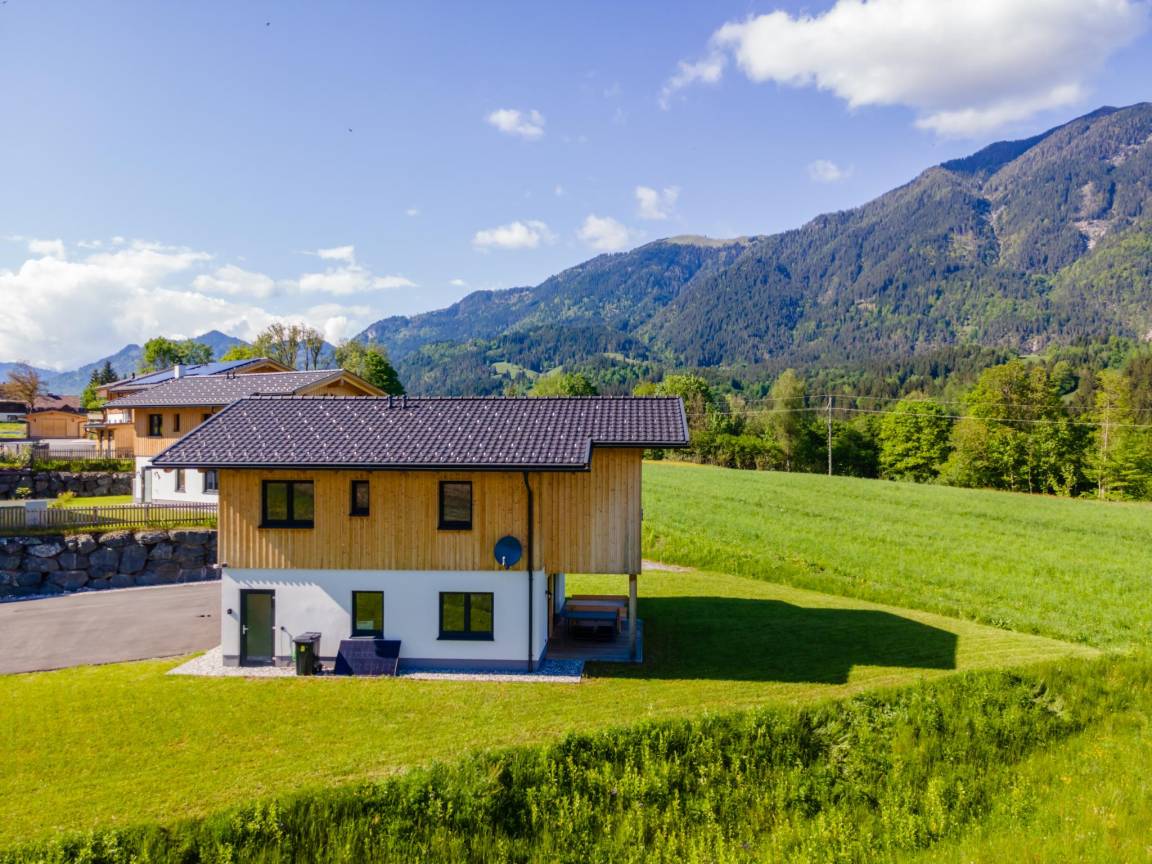 111 M² Ferienhaus ∙ 3 Schlafzimmer ∙ 6 Gäste - Nassfeld
