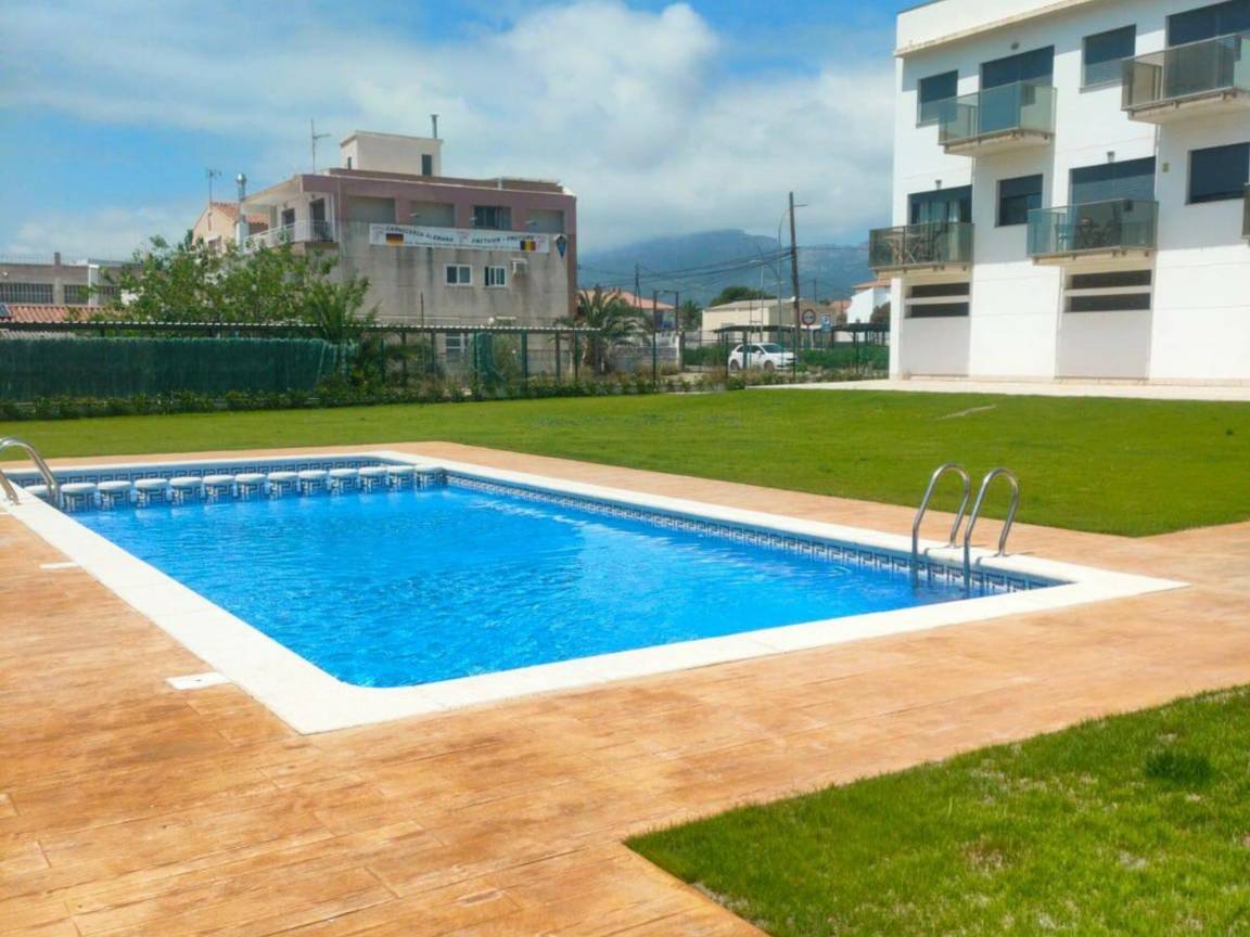 65 M² Apartamento ∙ 2 Habitaciones ∙ 4 Huéspedes - Miami Playa