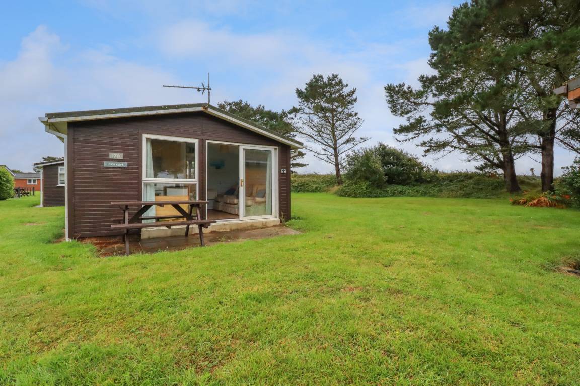 Cottage ∙ 2 Bedrooms ∙ 4 Guests - Padstow