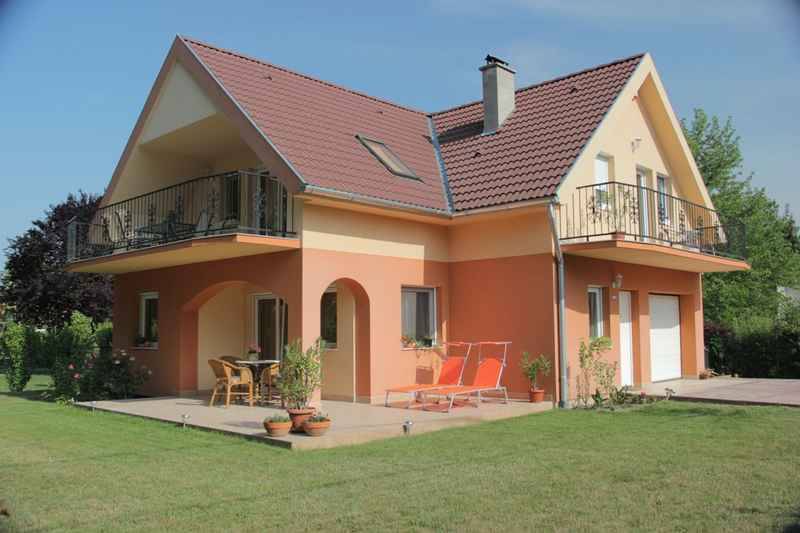 120 M² House ∙ 3 Bedrooms ∙ 8 Guests - Zamárdi