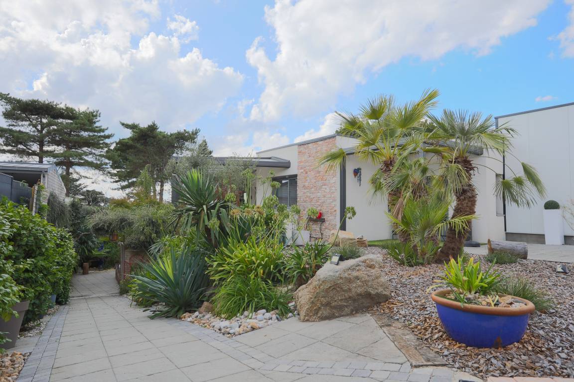 90 M² Ferienhaus ∙ 2 Schlafzimmer ∙ 4 Gäste - Trébeurden