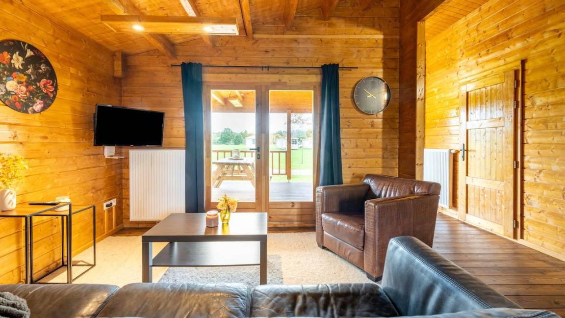 80 M² Maison De Vacances ∙ 3 Chambres ∙ 6 Personnes - Lommel