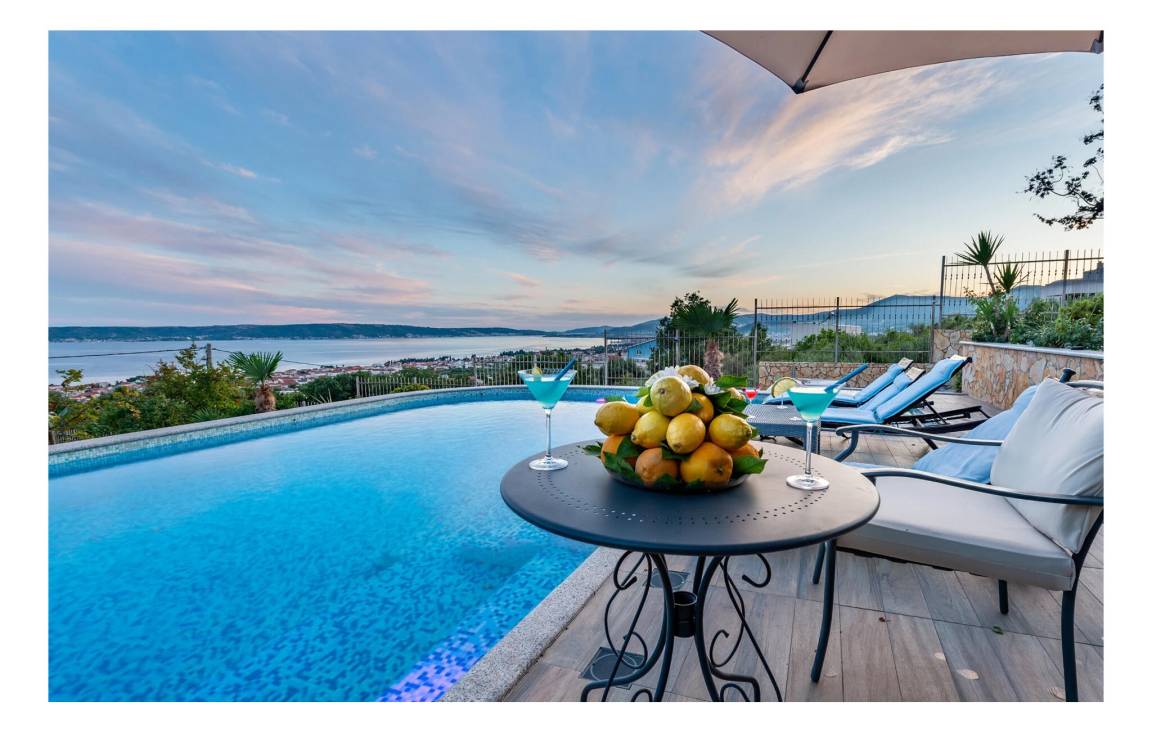 170 M² Ferienhaus ∙ 4 Schlafzimmer ∙ 6 Gäste - Split