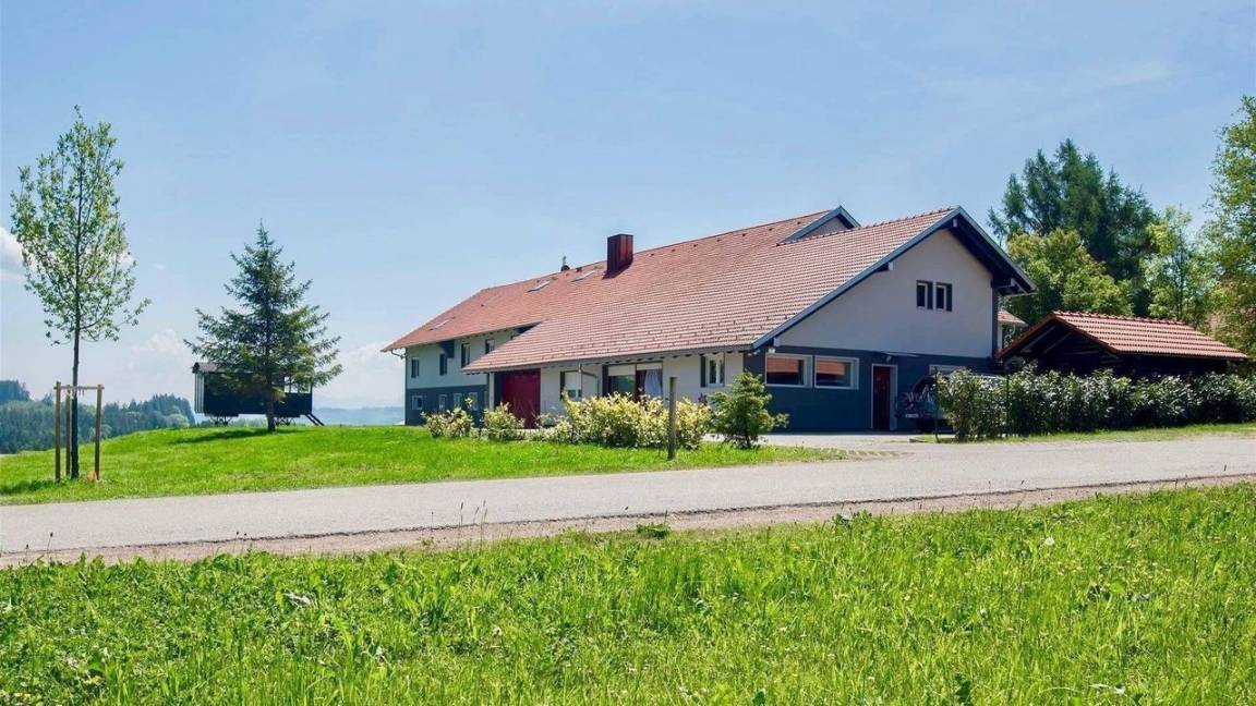 92 M² Apartment ∙ 2 Bedrooms ∙ 6 Guests - Kempten