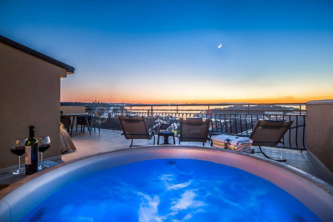 85 M² Apartment ∙ 2 Bedrooms ∙ 4 Guests - Makarska Riviera