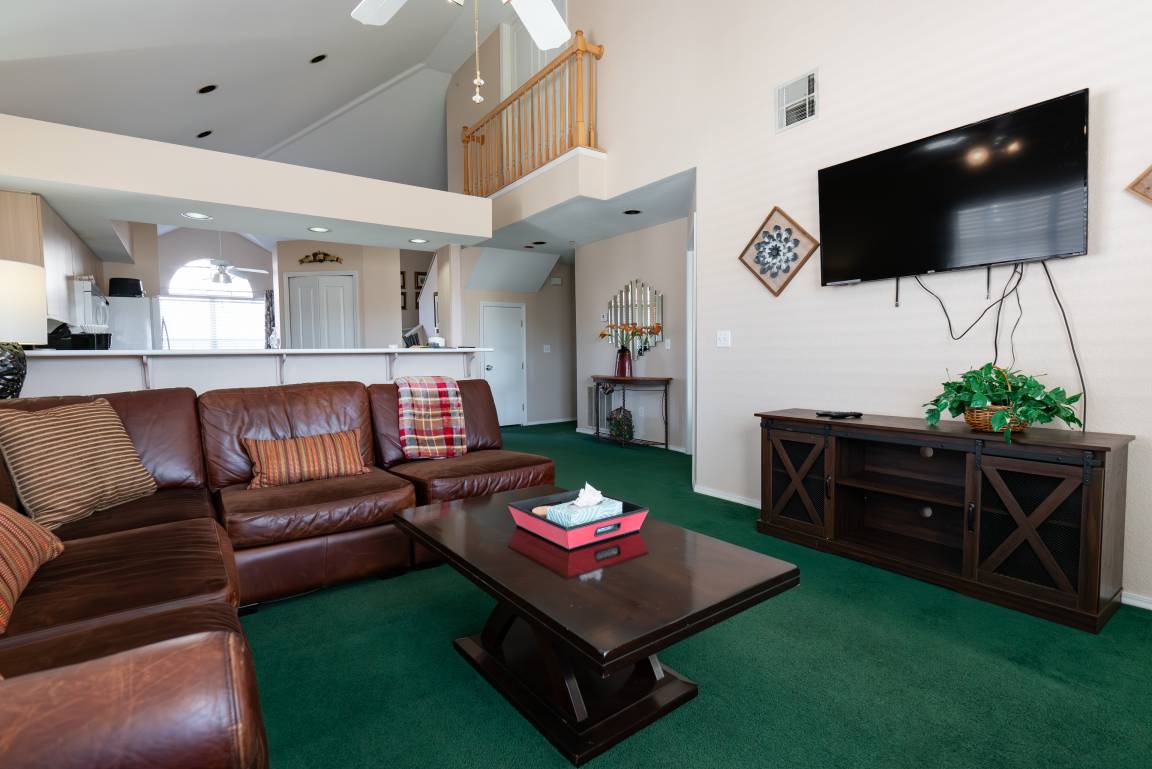 135 M² Ferienwohnung ∙ 3 Schlafzimmer ∙ 8 Gäste - Branson, MO