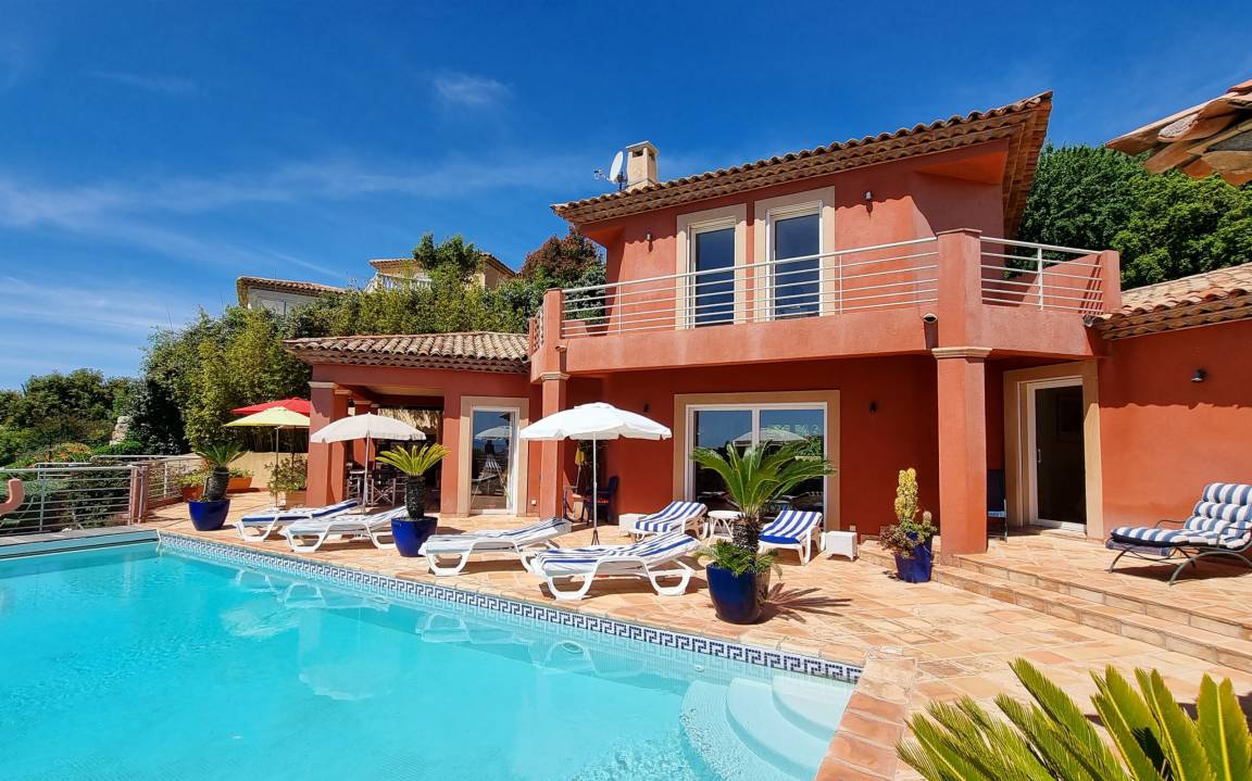 270 M² Villa ∙ 6 Chambres ∙ 12 Personnes - Sainte-Maxime
