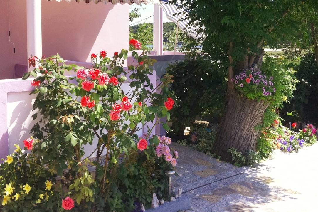 92 M² Ferienwohnung ∙ 3 Schlafzimmer ∙ 6 Gäste - Supetarska Draga