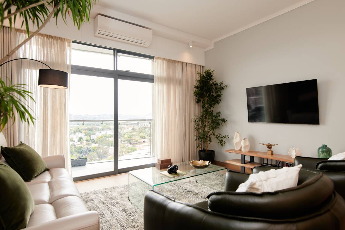 110 M² Appartement ∙ 2 Chambres ∙ 4 Personnes - Pretoria