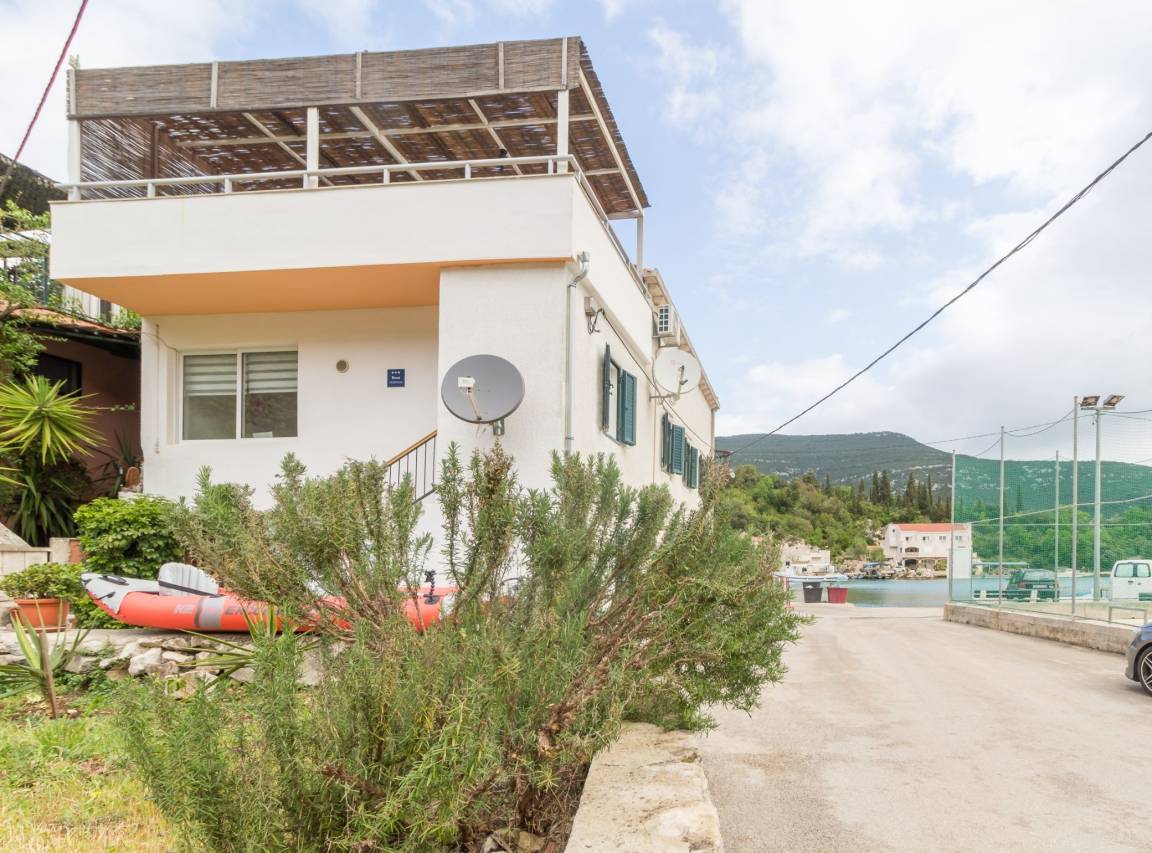160 M² House ∙ 4 Bedrooms ∙ 6 Guests - Neum