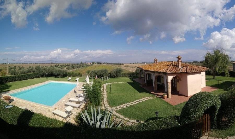 60 M² Farmhouse ∙ 2 Bedrooms ∙ 5 Guests - Grosseto