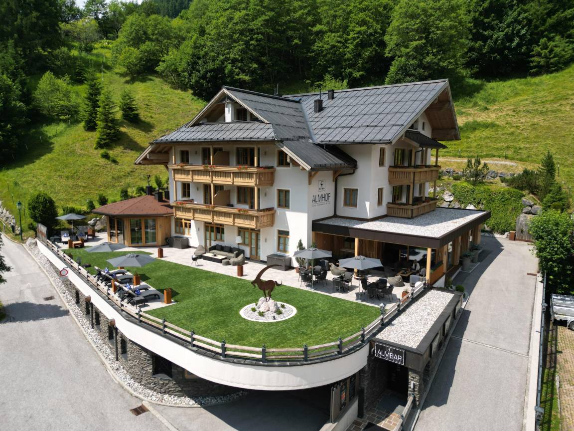 74 M² Ferienwohnung ∙ 2 Schlafzimmer ∙ 4 Gäste - Zell am See
