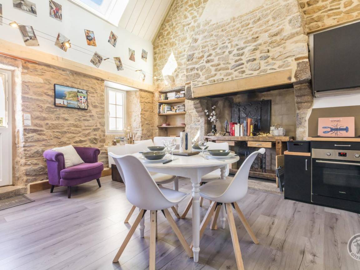 60 M² Cottage ∙ 2 Bedrooms ∙ 4 Guests - Normandy