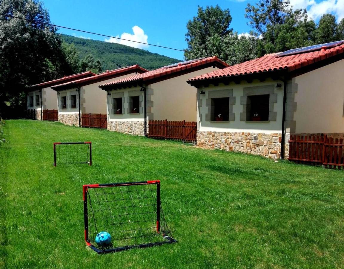 40 M² Ferienhaus ∙ 2 Schlafzimmer ∙ 4 Gäste - Almarza