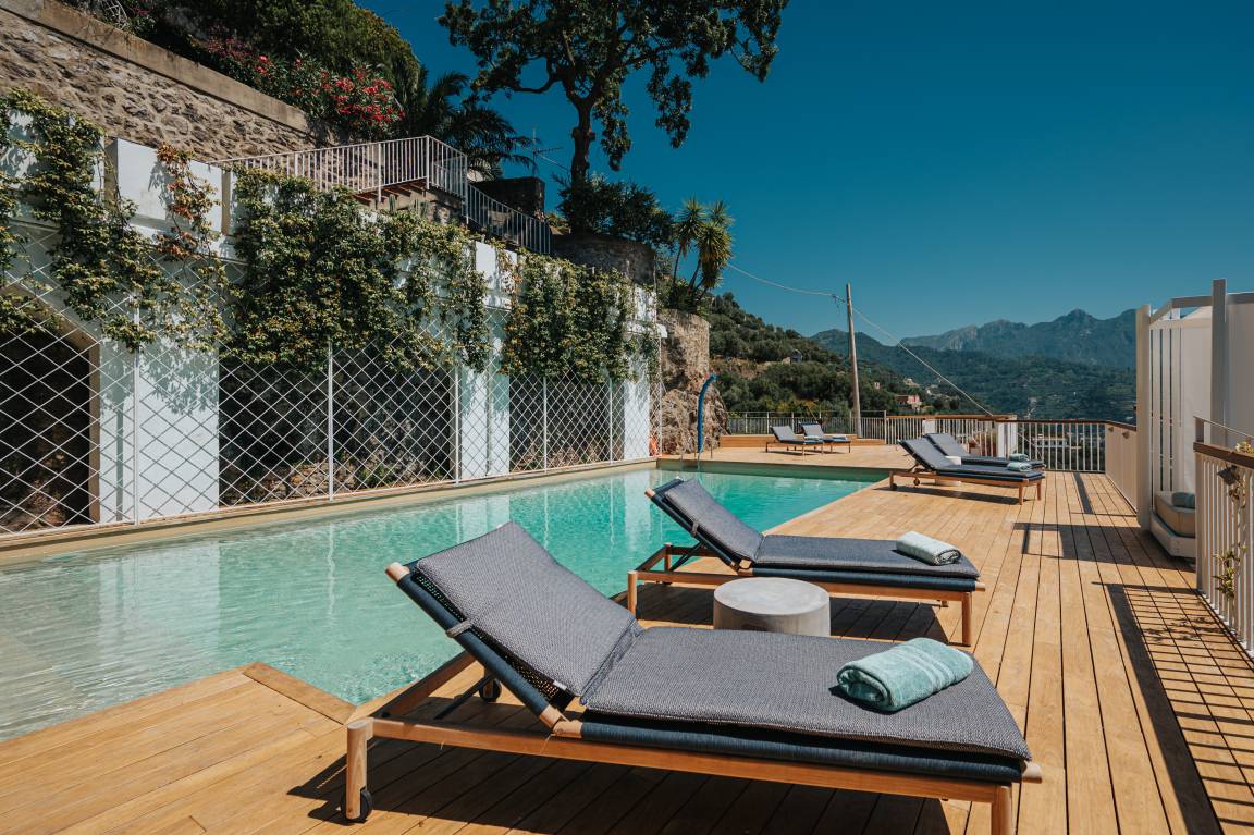 300 M² Villa ∙ 4 Bedrooms ∙ 9 Guests - Atrani