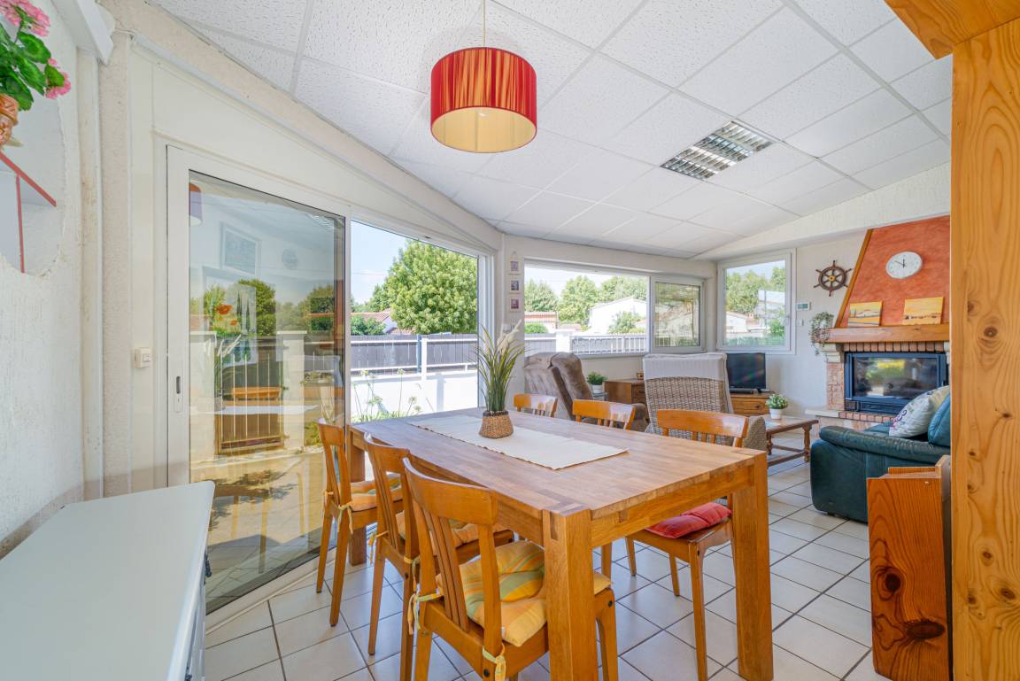 65 M² Villa ∙ 3 Bedrooms ∙ 6 Guests - Empuriabrava