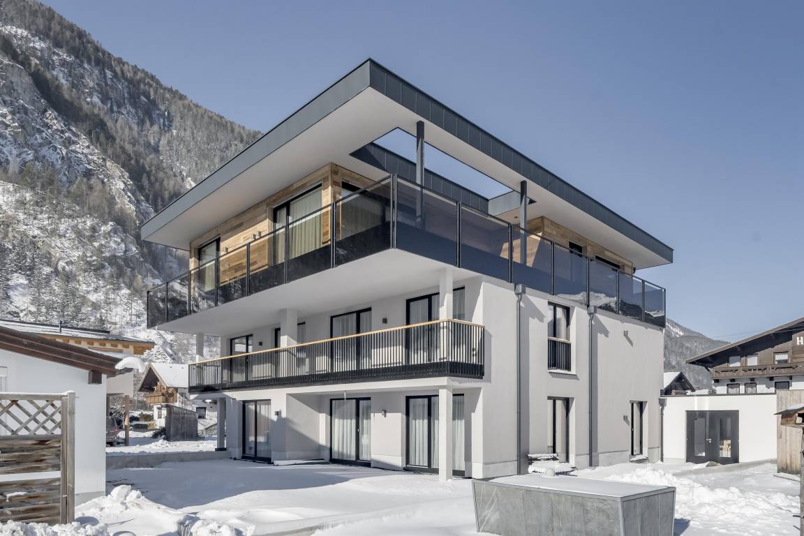 65 M² Apartment ∙ 2 Bedrooms ∙ 4 Guests - Längenfeld