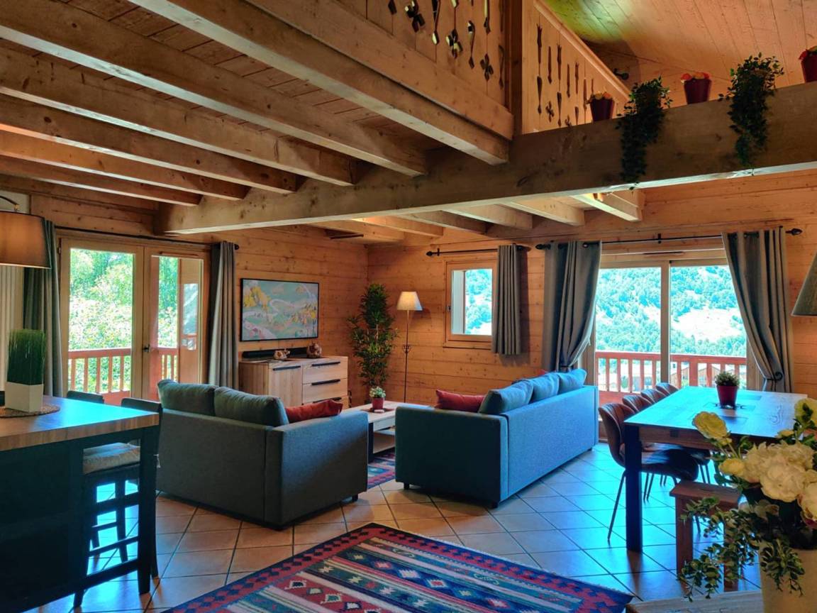 143 M² Appartement ∙ 3 Chambres ∙ 10 Personnes - Brides-les-Bains