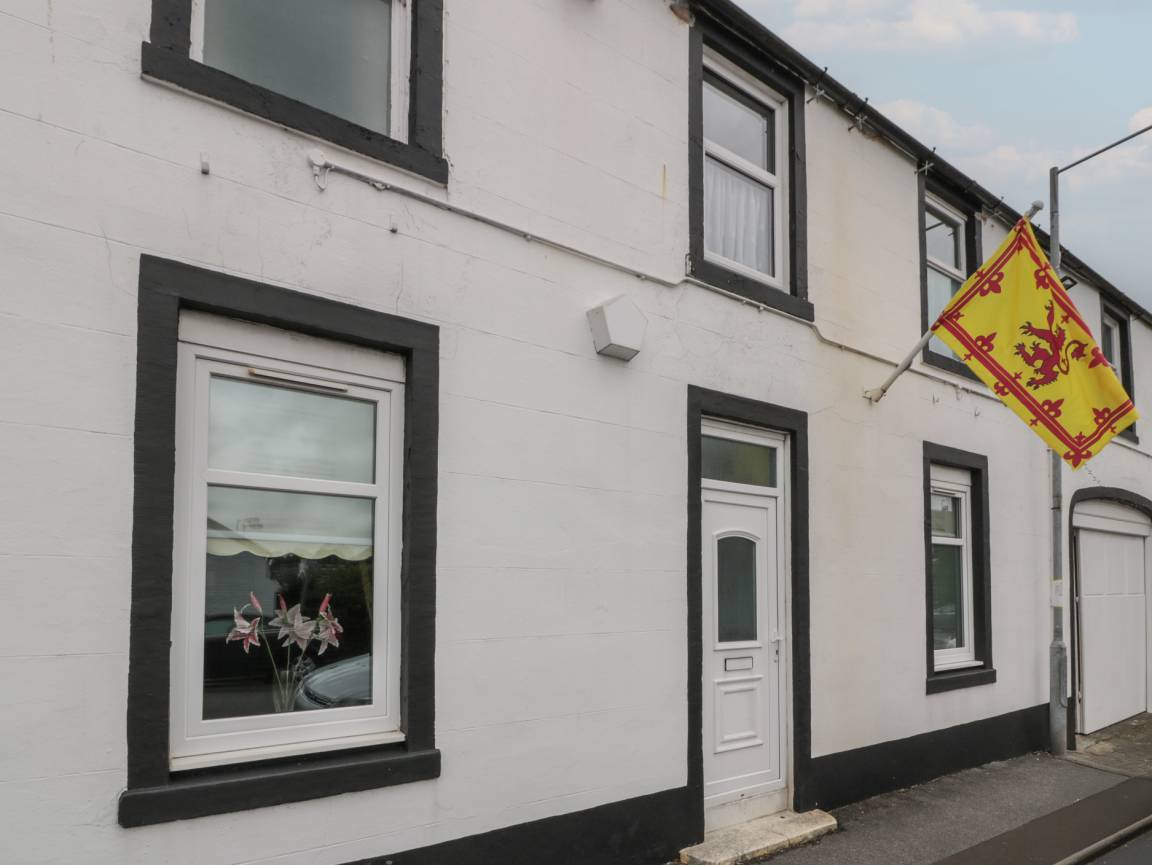 Cottage ∙ 2 Bedrooms ∙ 4 Guests - Castle Douglas