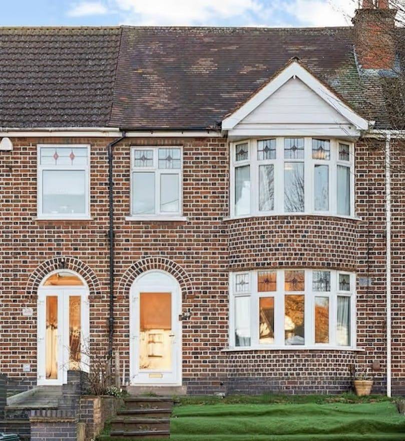 83 M² House ∙ 3 Bedrooms ∙ 6 Guests - Kenilworth, UK