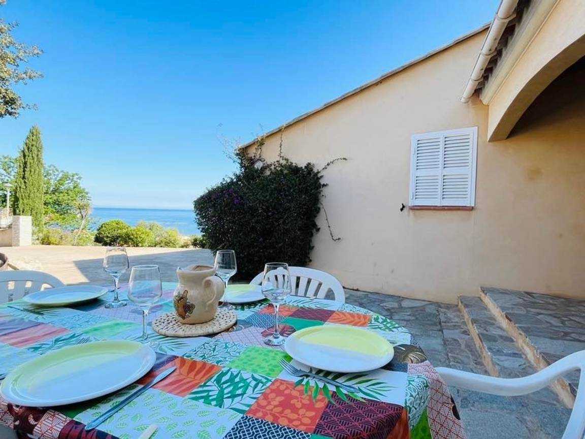 50 M² Casa ∙ 1 Habitación ∙ 4 Huéspedes - Belgodère