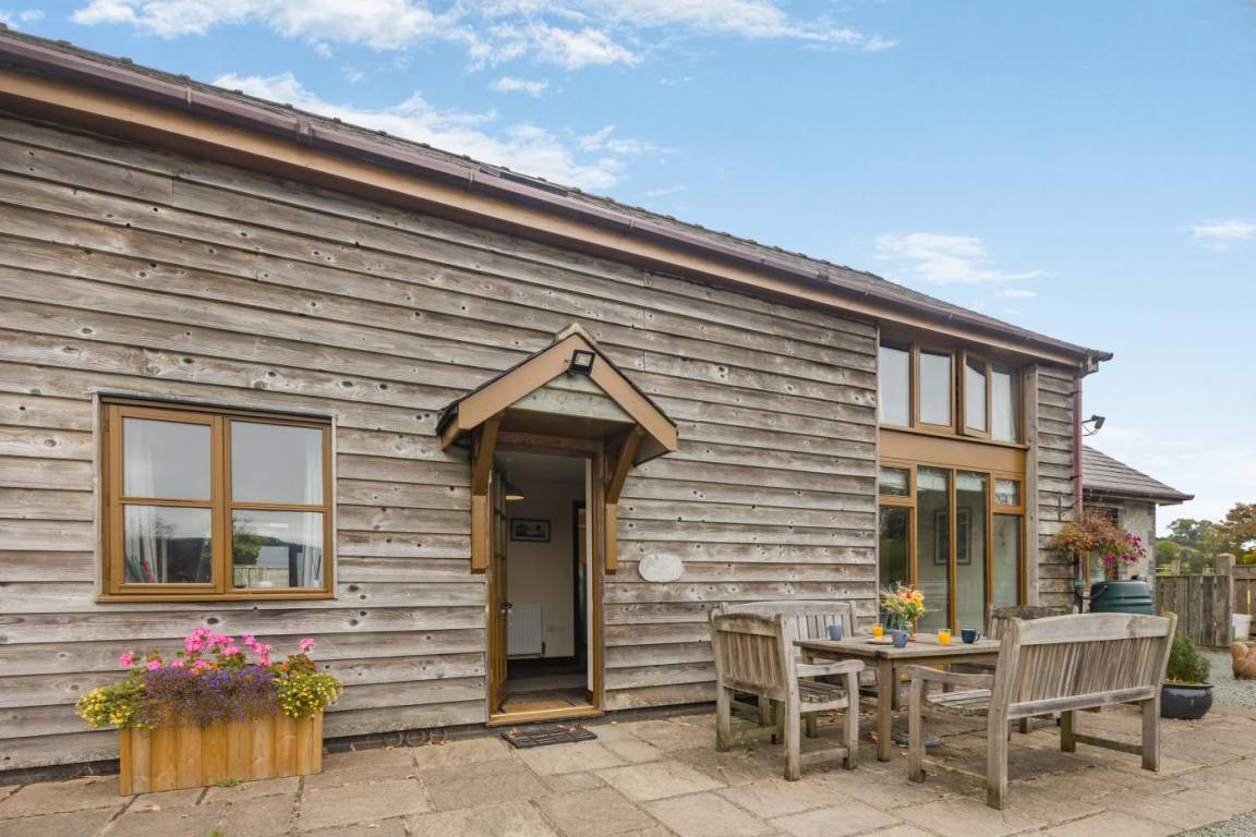 House ∙ 6 Bedrooms ∙ 6 Guests - Builth Wells