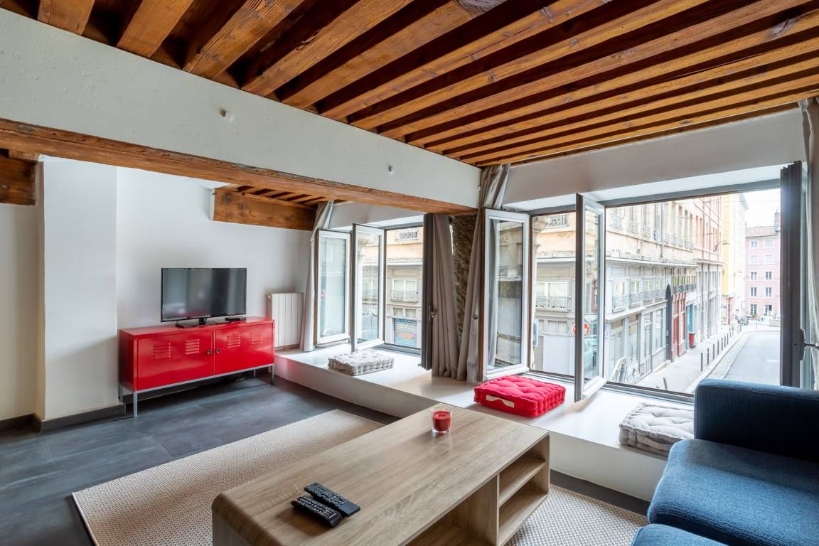 Apartamento ∙ 1 Habitación ∙ 2 Huéspedes - Écully