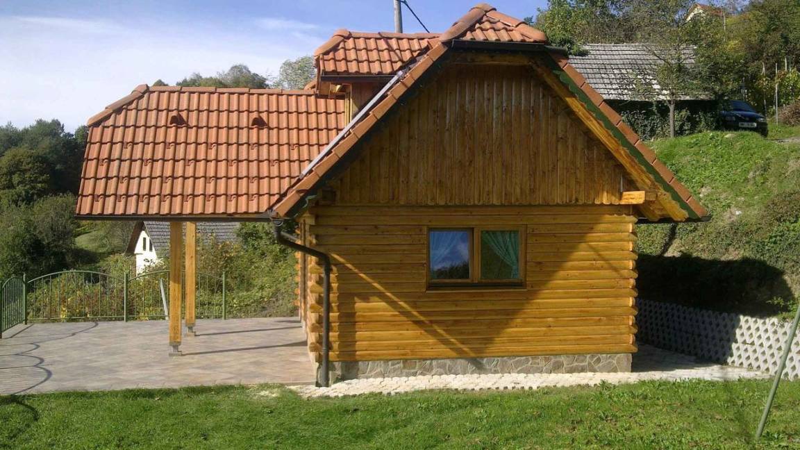 46 M² Ferienhaus ∙ 2 Schlafzimmer ∙ 4 Gäste - Novo mesto