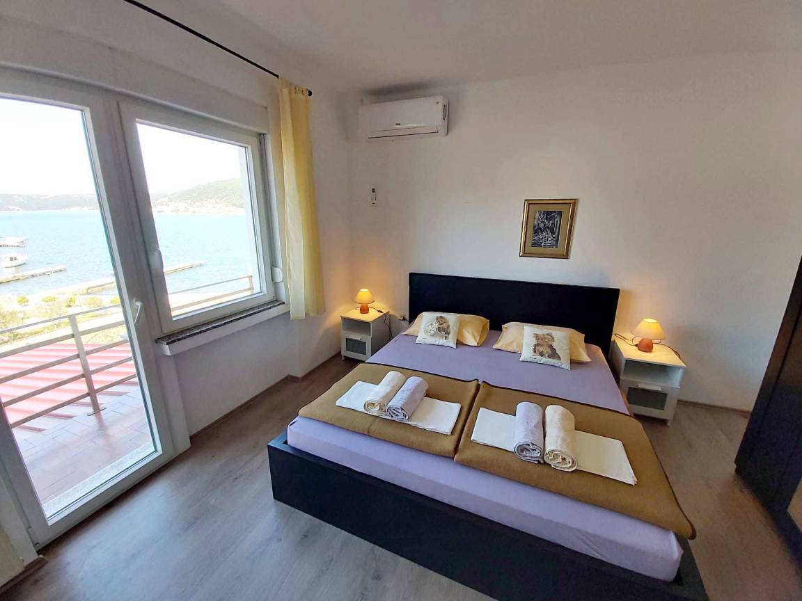 49 M² Ferienwohnung ∙ 2 Schlafzimmer ∙ 4 Gäste - Supetarska Draga