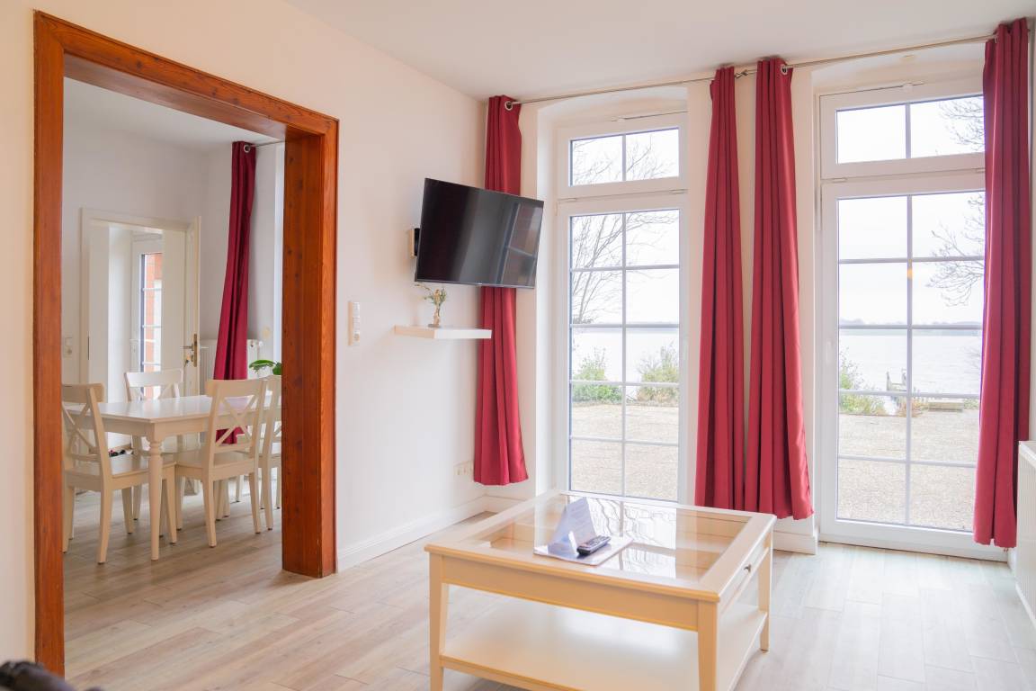 49 M² Ferienwohnung ∙ 2 Schlafzimmer ∙ 6 Gäste - Waabs