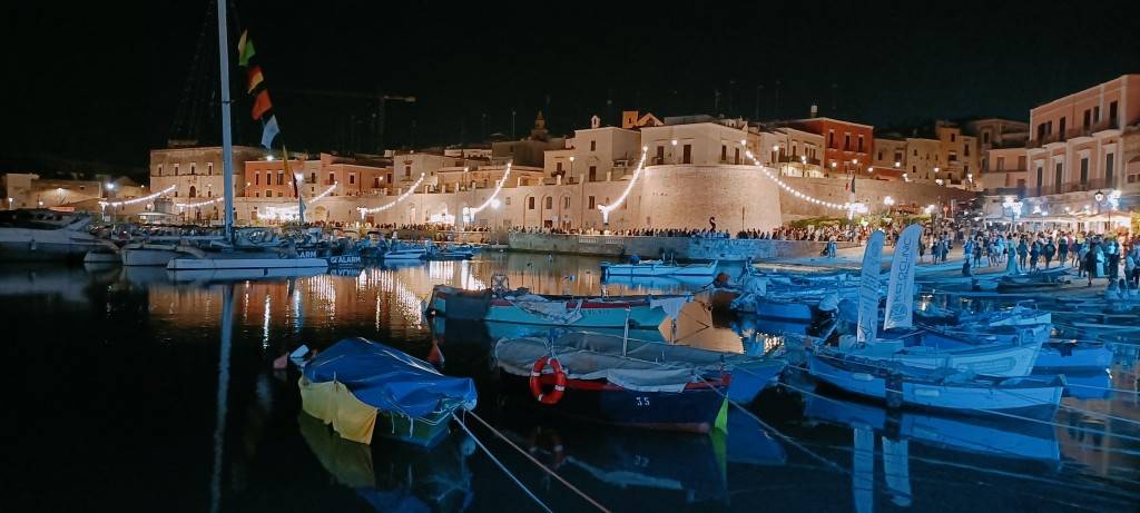 35 M² Bed And Breakfast ∙ 1 Bedroom ∙ 2 Guests - Bisceglie