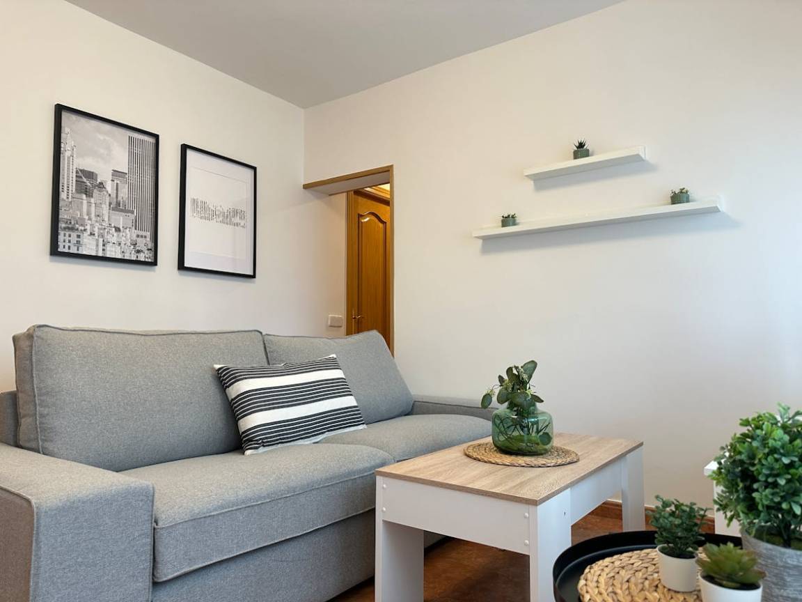 60 M² Apartamento ∙ 3 Habitaciones ∙ 4 Huéspedes - Majadahonda