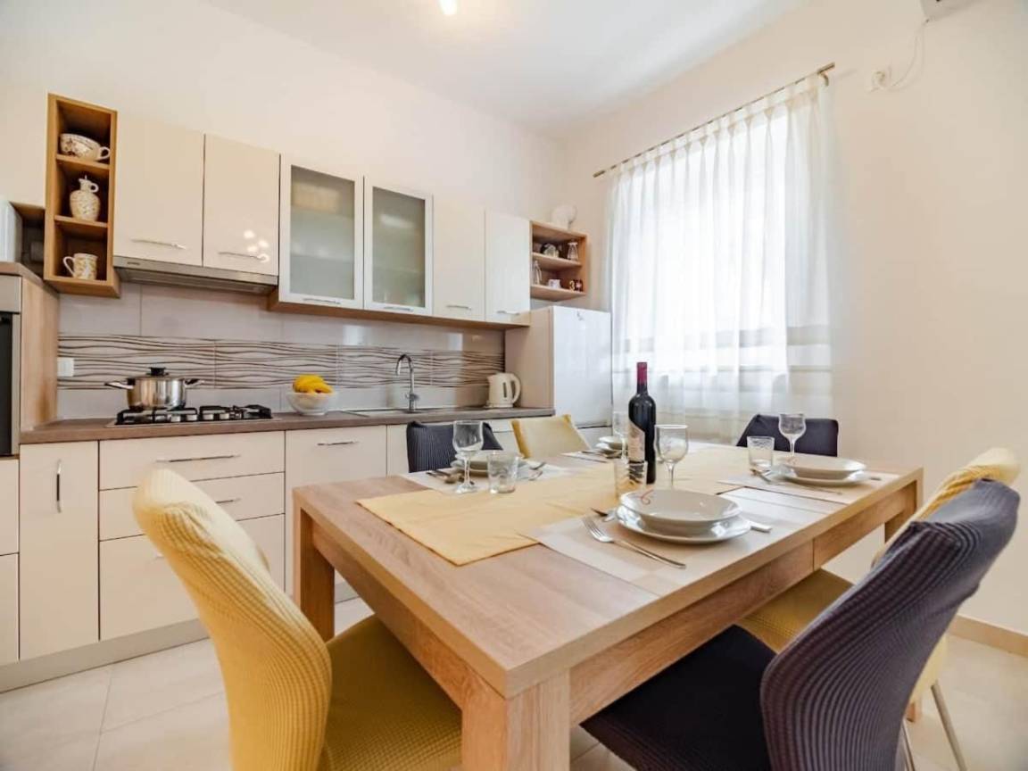 70 M² Appartamento ∙ 2 Camere Da Letto ∙ 6 Ospiti - Premantura