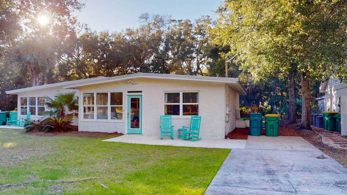 Maisonette ∙ 2 Bedrooms ∙ 4 Guests - Jekyll Island, GA