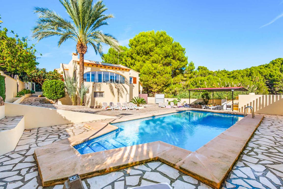 Villa ∙ 8 Bedrooms ∙ 15 Guests - Moraira