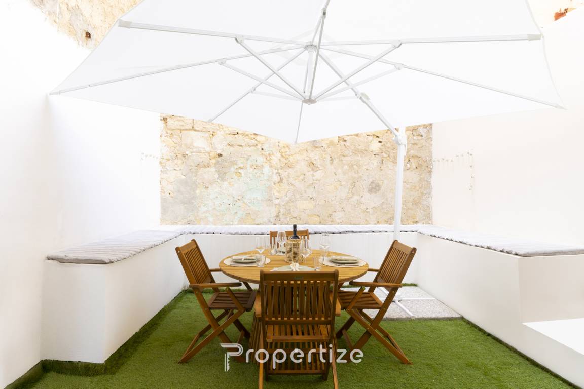 61 M² Apartment ∙ 2 Bedrooms ∙ 6 Guests - Cagliari