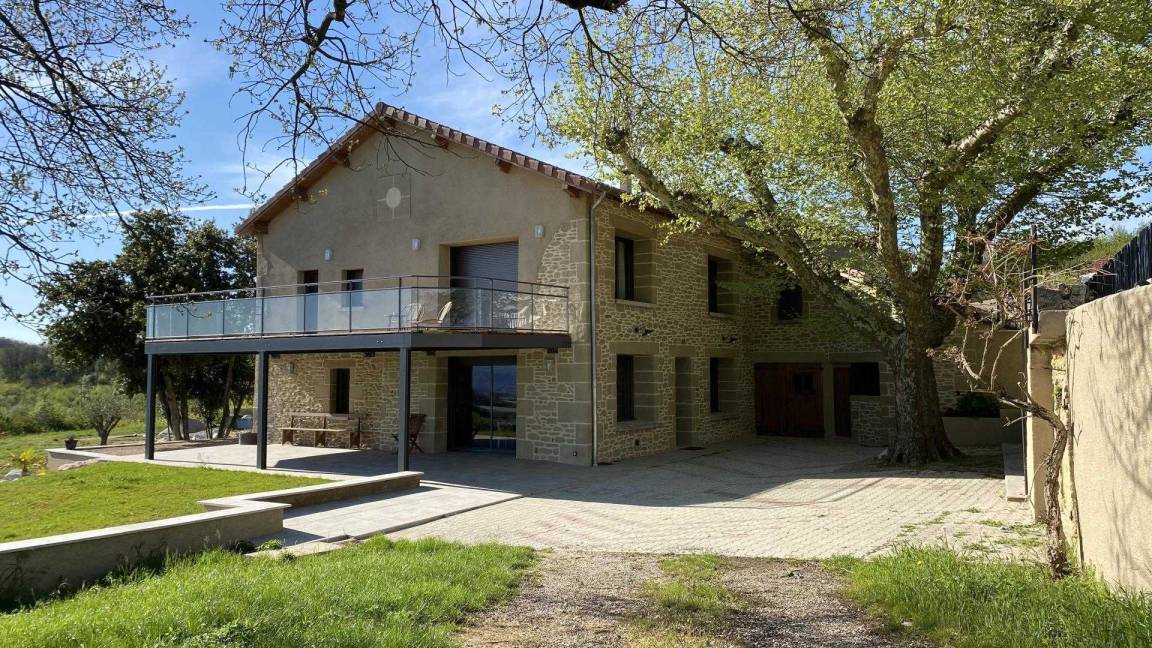175 M² Gîte ∙ 5 Chambres ∙ 10 Personnes - Saint-Vallier