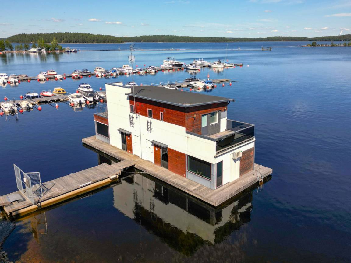 62 M² House ∙ 1 Bedroom ∙ 5 Guests - Imatra