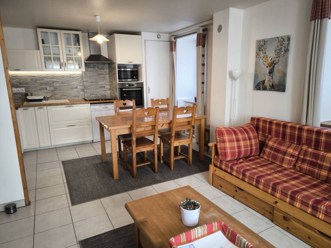 52 M² Apartment ∙ 2 Bedrooms ∙ 6 Guests - Briançon